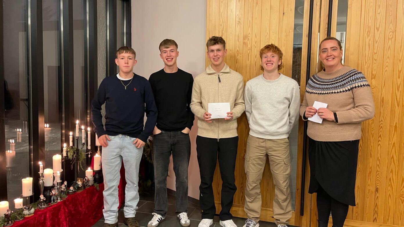 Höfðingleg gjöf góðhjörtuðum rokkurum | sunnlenska.is